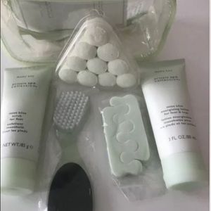 Mary Kay | Bath & Body | Mary Kay Mint Bliss Private Spa Pedicure Set ...
